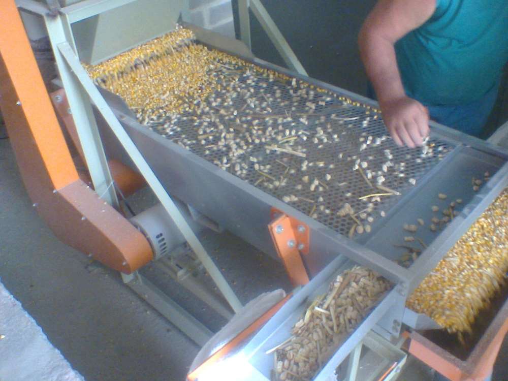 Maquina De Pré Limpeza - Ano: 2015 - Agroads Maquina De Pré Limpeza - Ano: 2015 - Agroads